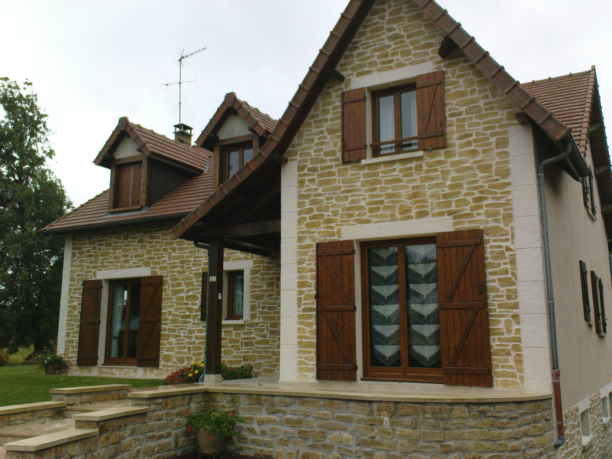 Decopierre et chaînages d'angle extérieur - Habitat & Traditions Decopierre et chaînages d'angle extérieur - Habitat & Traditions